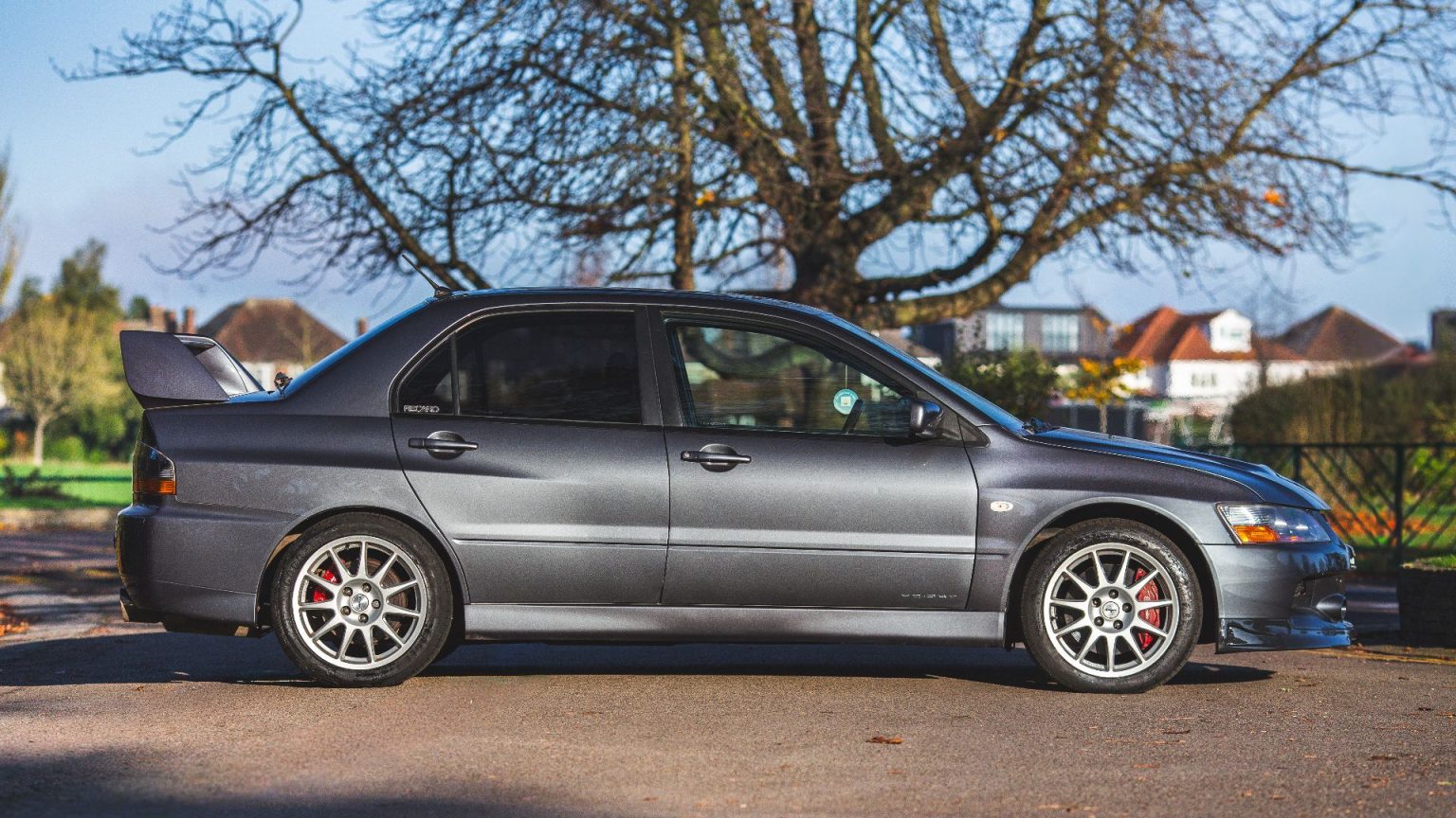 Auction Car of the Week: Mitsubishi Lancer Evo IX MR FQ-360 HKS